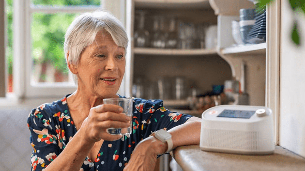 Vibby Home : la première offre de téléassistance de Vitalbase pour ...